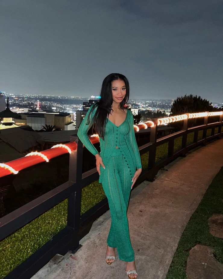 Picture of Kyla Drew Simmons