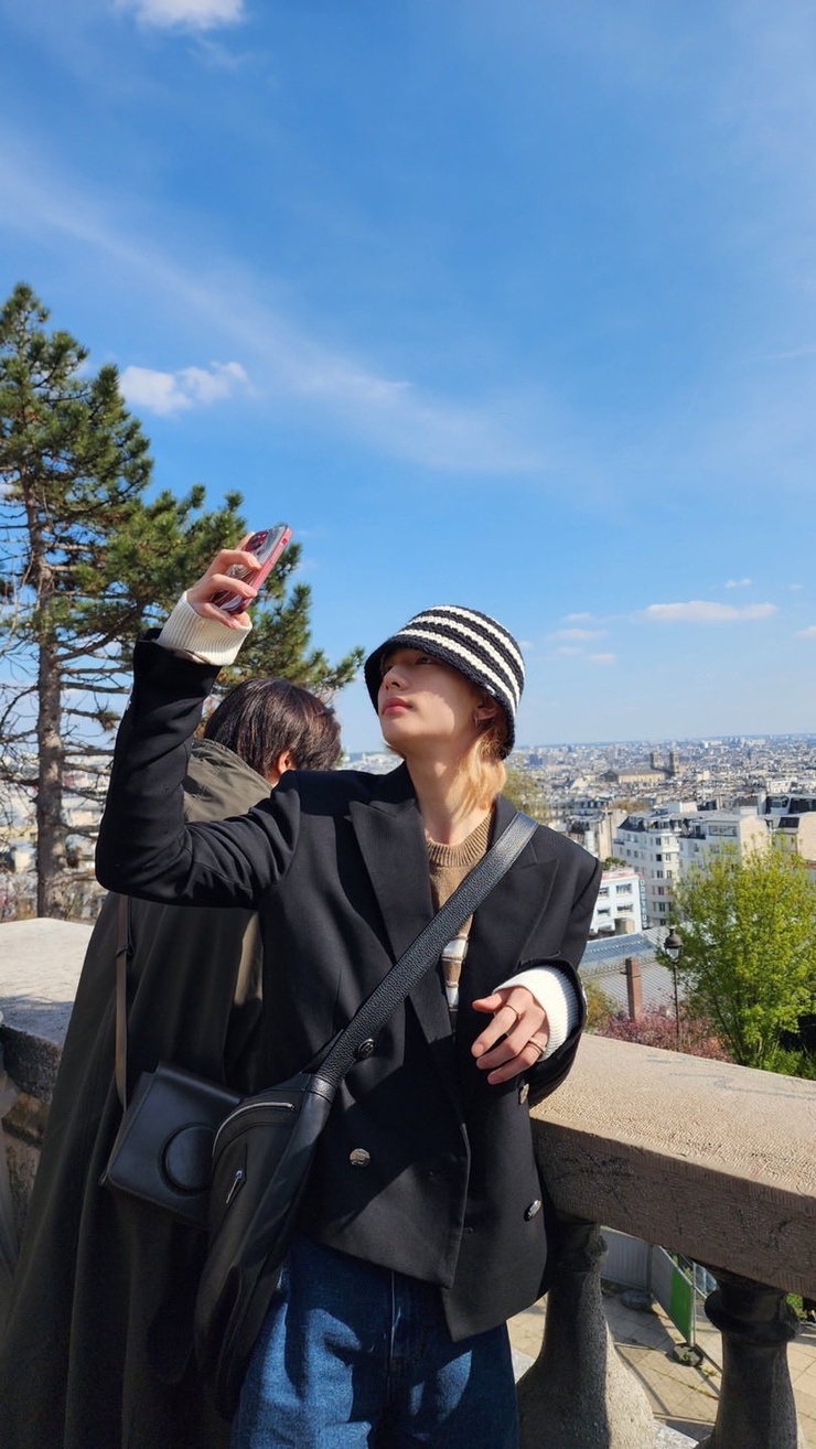 Hyun-Jin Hwang picture