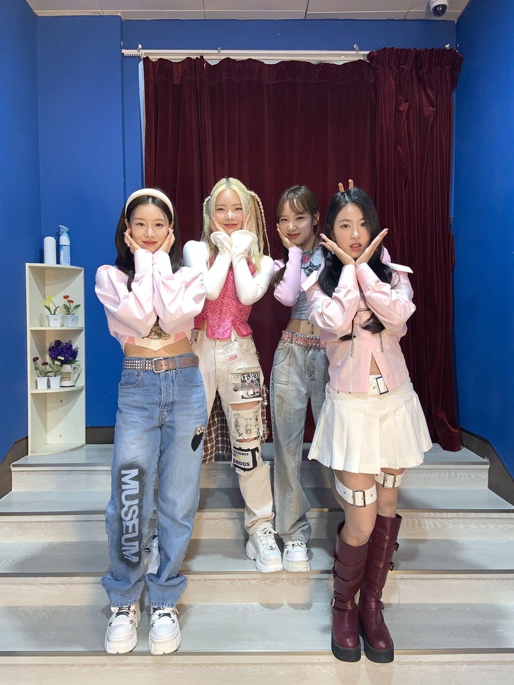 Picture of FIFTY FIFTY