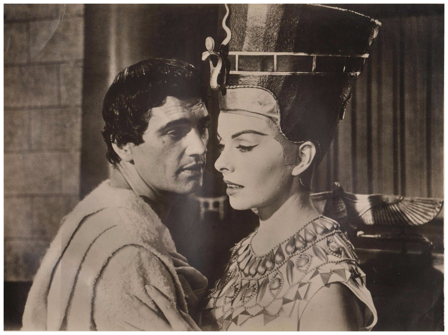 Picture of Nefertiti, Queen of the Nile