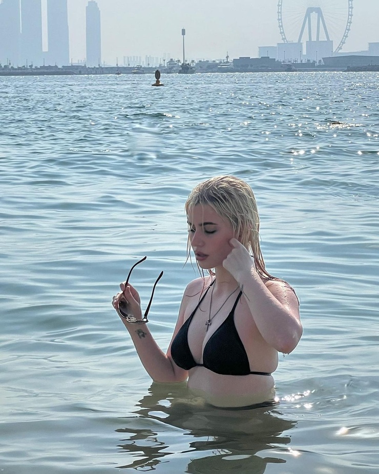 Image of Abby Roberts