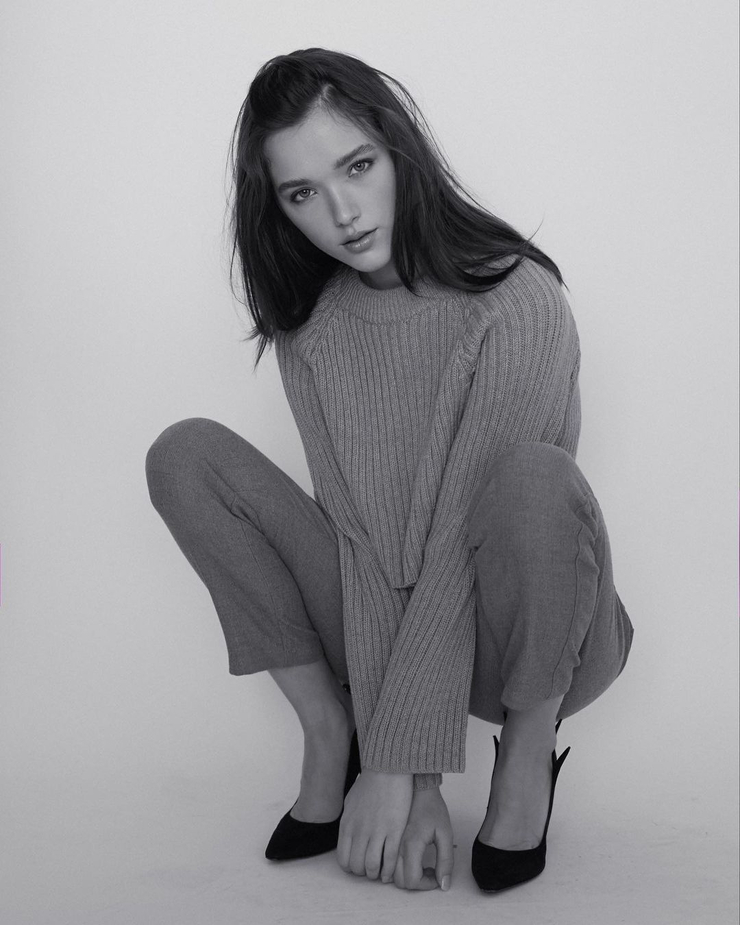 Picture of Bella Drew