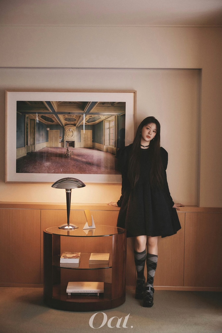 Picture of Seeun (STAYC)