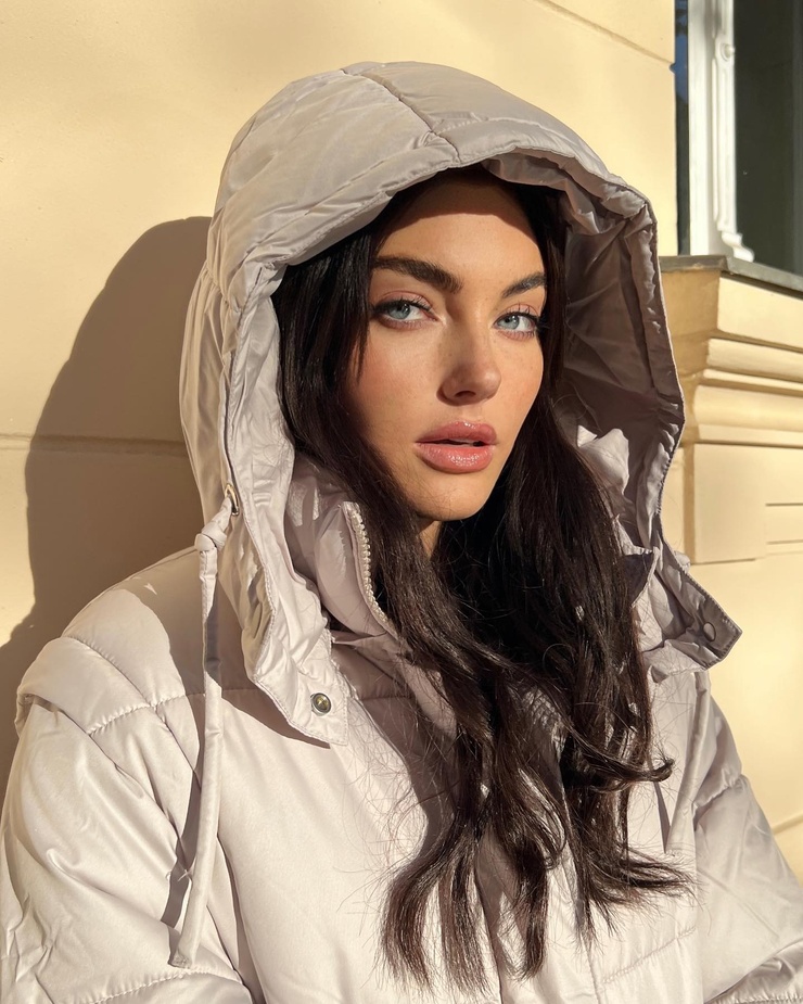 Picture of Celine Bethmann