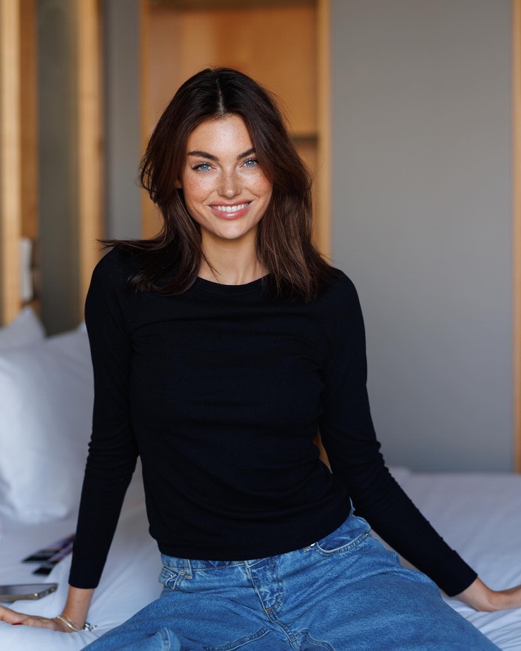 Picture of Celine Bethmann