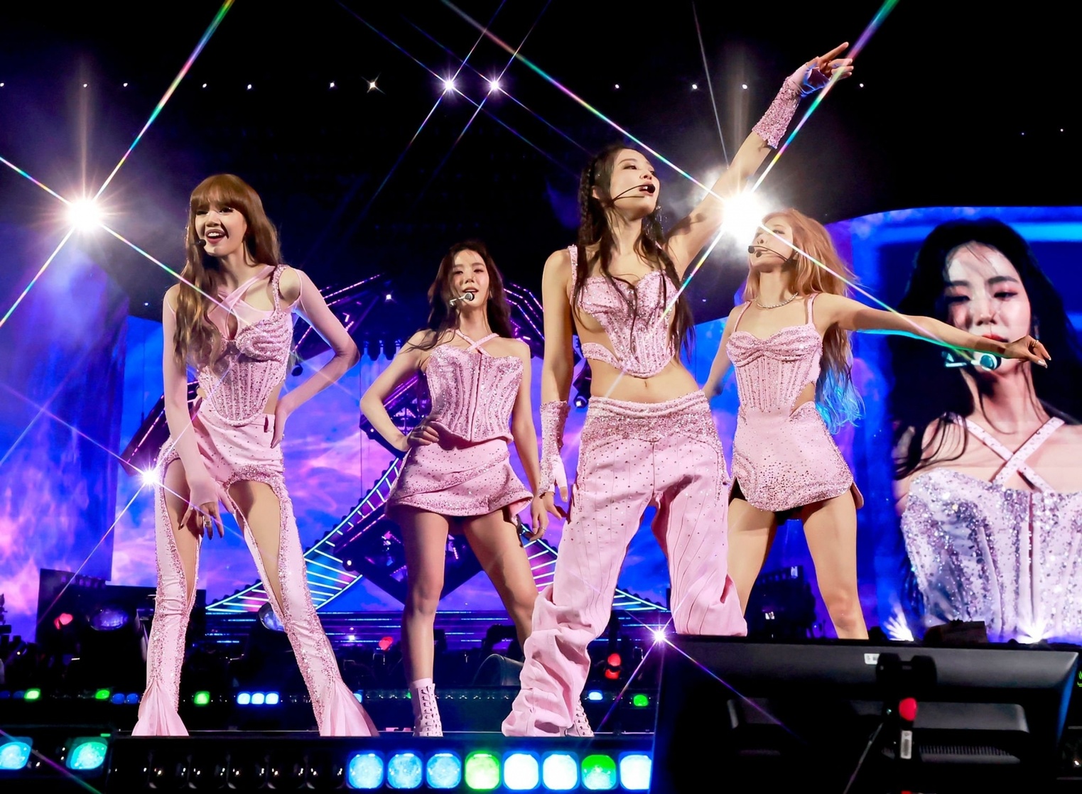 Picture of Black Pink