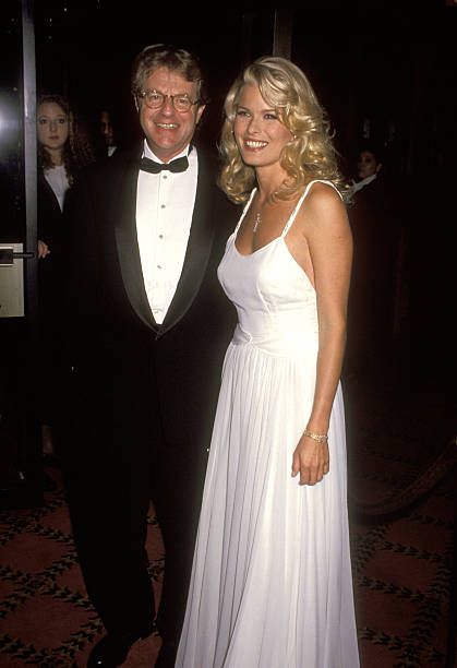 Jerry Springer, Vendela