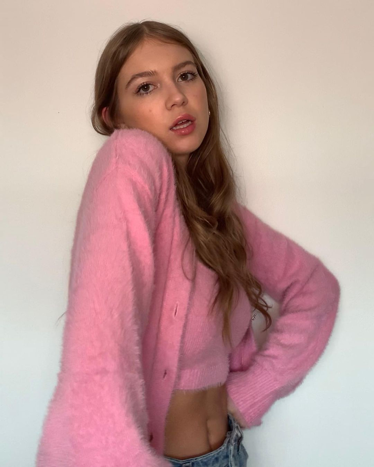 Picture of Abby Ross