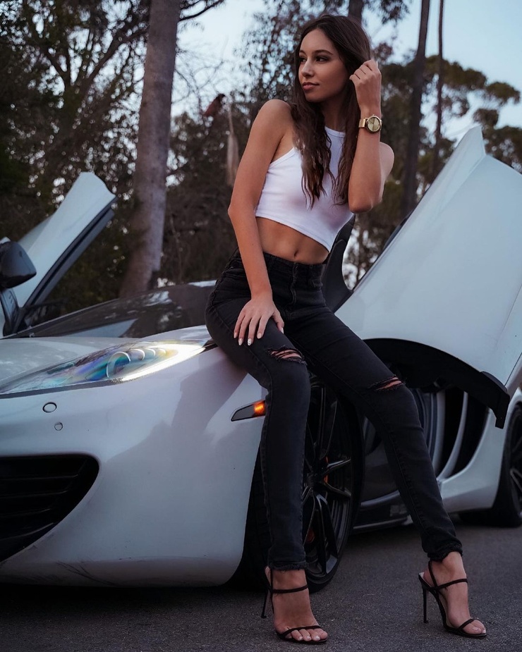 Image of Corlé Bunch