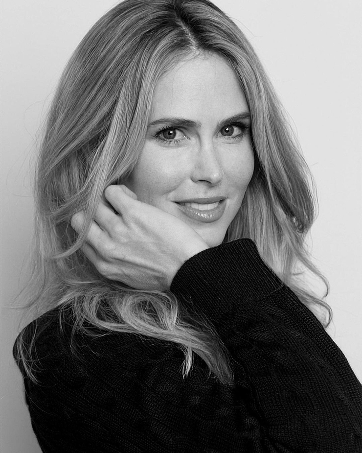 Picture of Anna Hutchison