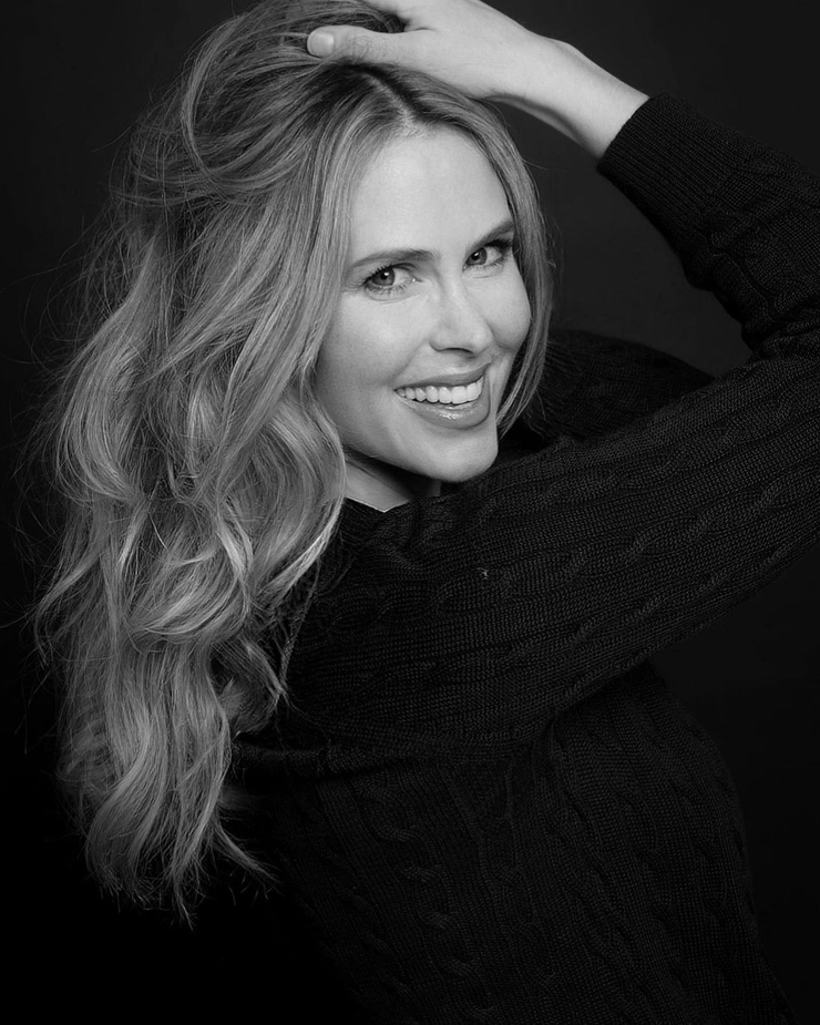 Picture of Anna Hutchison