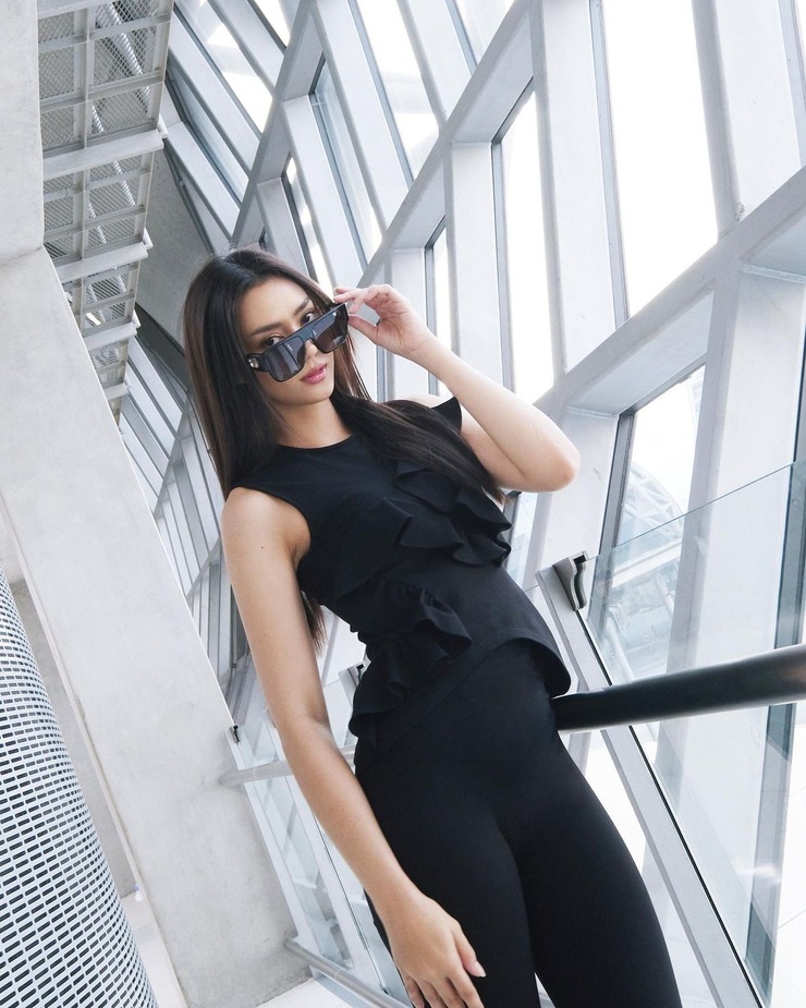 Picture of Amanda Obdam