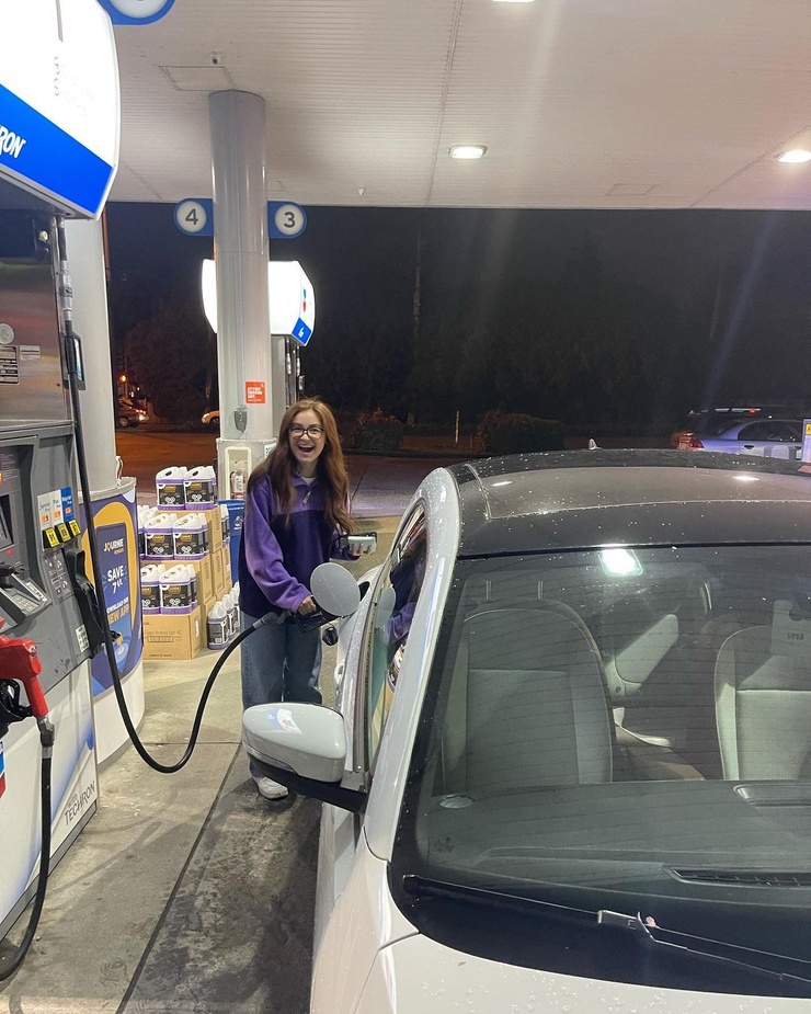 Anna Cathcart picture