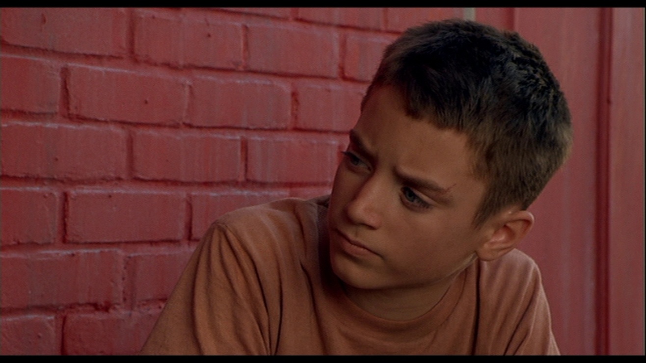 Elijah Wood: The War 1994