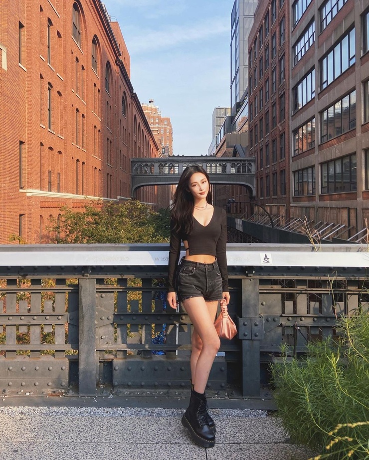 Picture of Xiaolian Yu