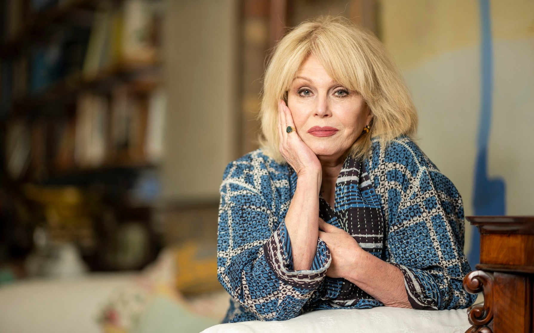 Picture of Joanna Lumley