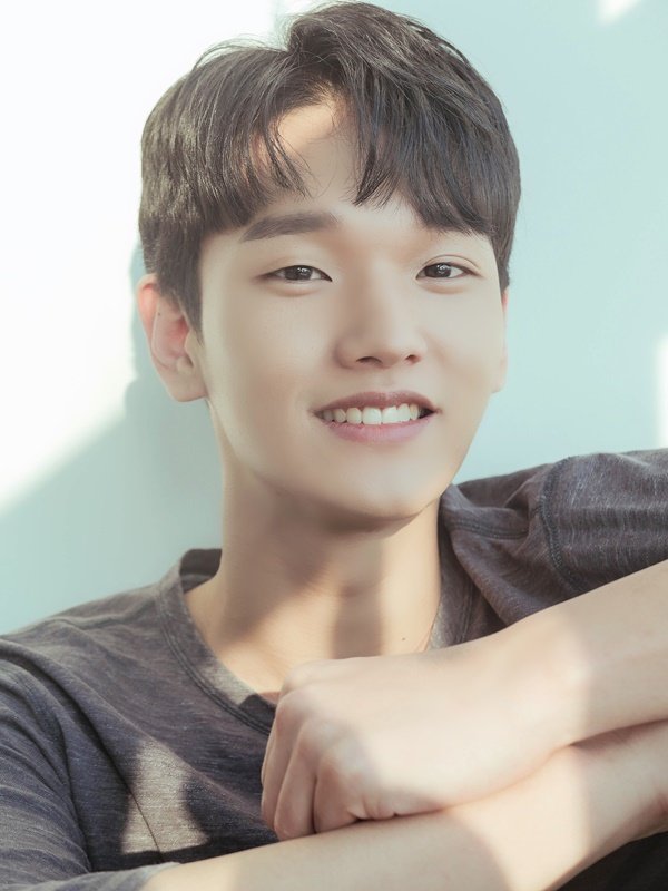 Picture of Shin Jae Hwi