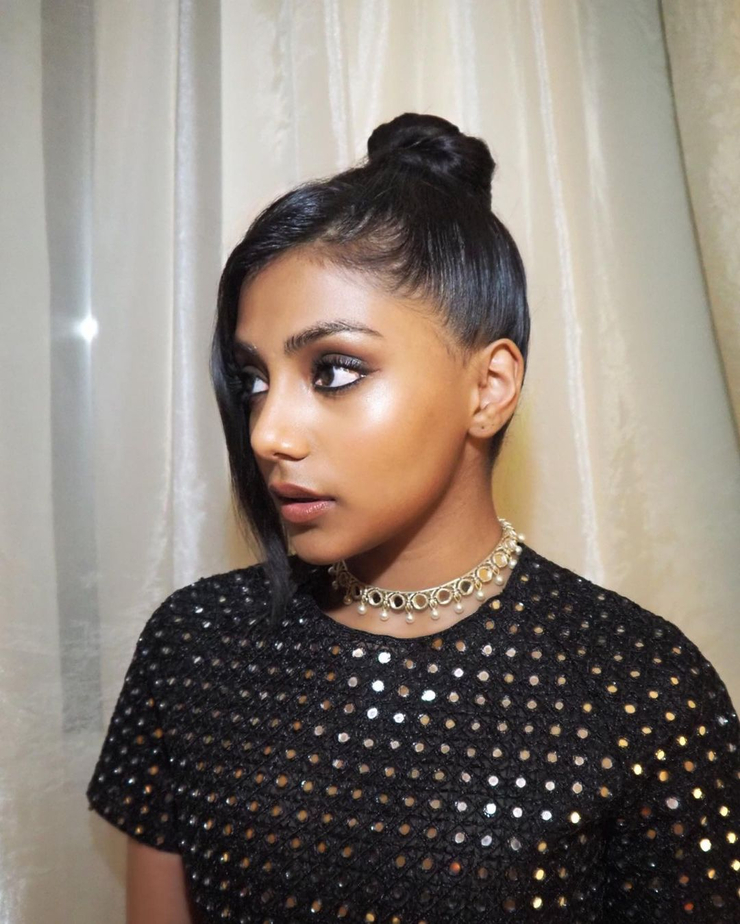 Picture of Charithra Chandran