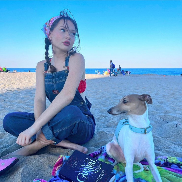 Zoe Margaret Colletti picture