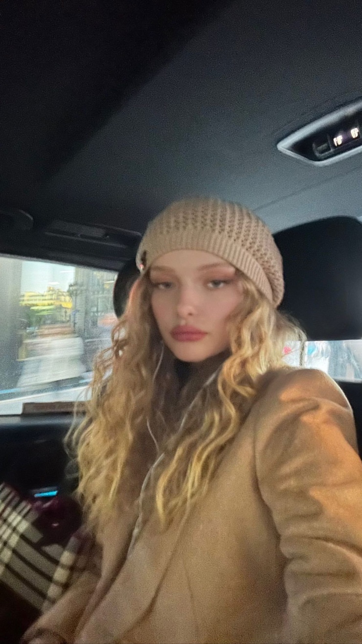 Amiah Miller picture