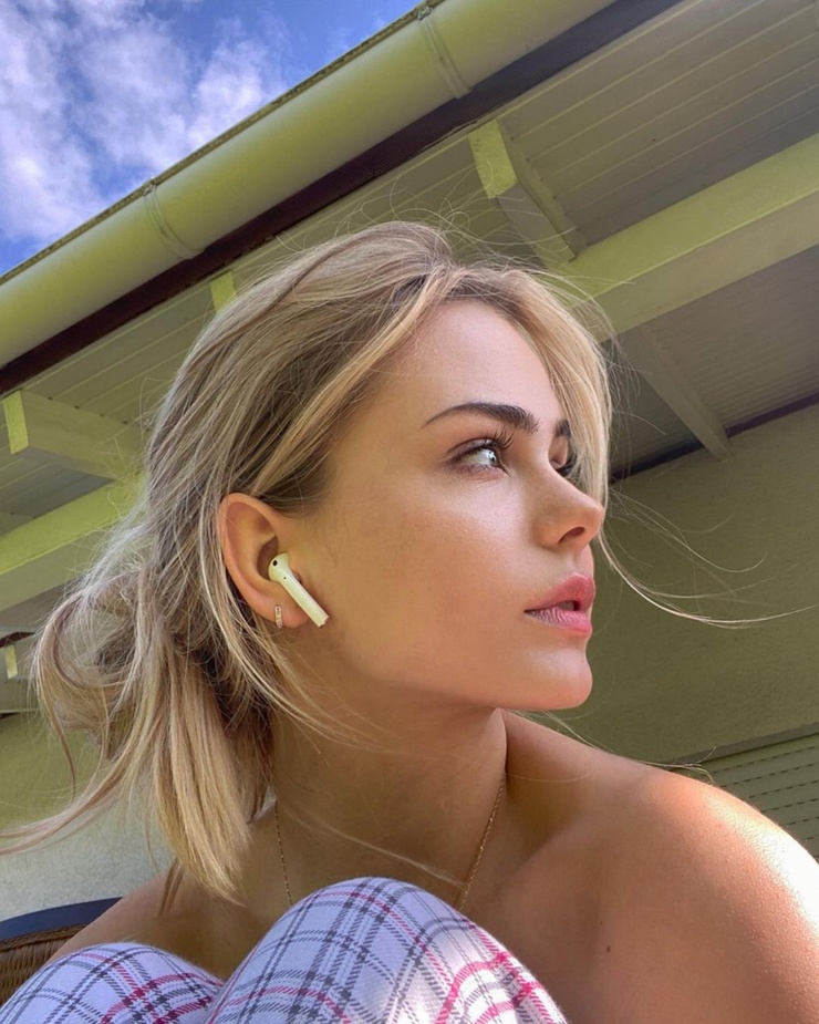 Sara Crumble picture