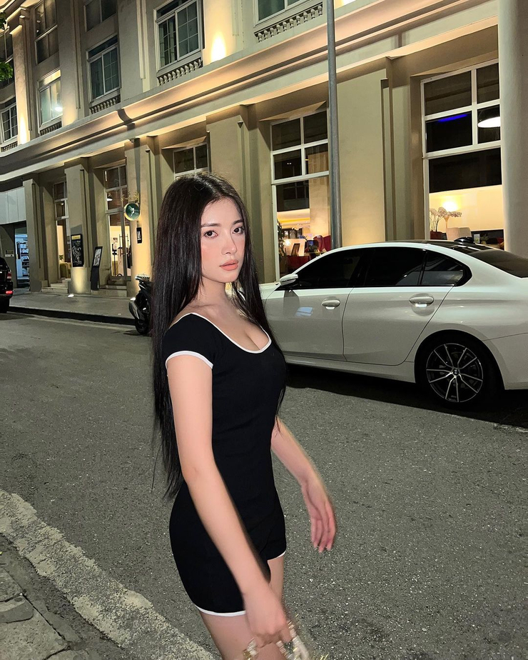 Nguyen Thi Hang picture