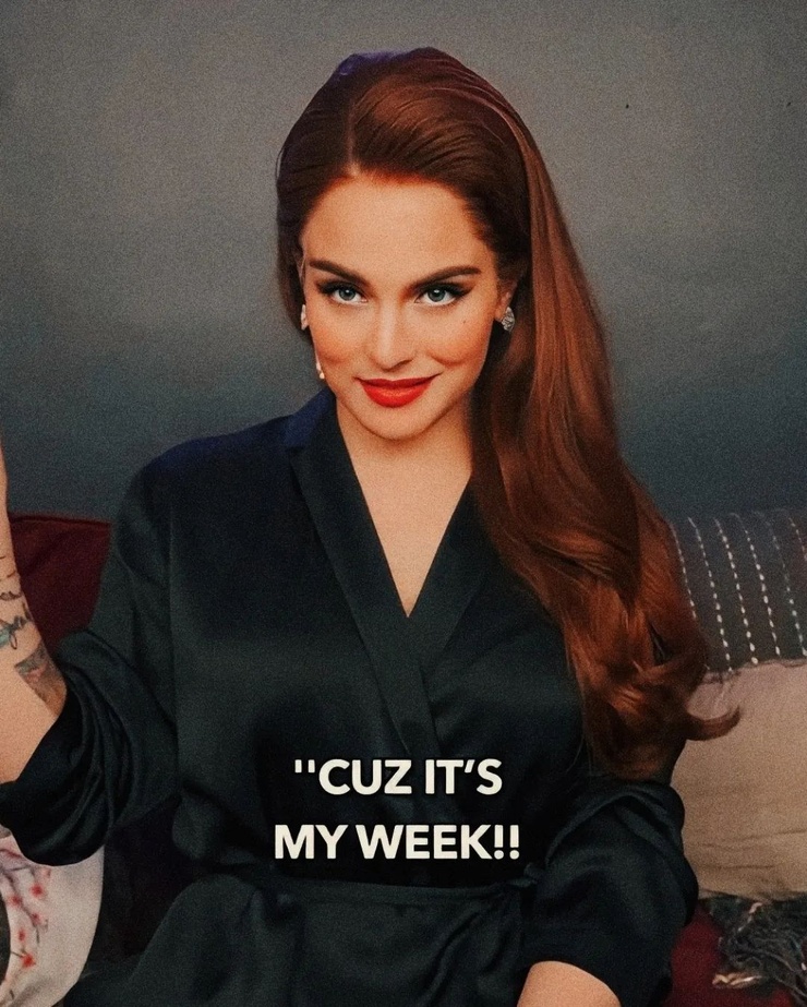 Joanna Jojo Levesque Picture