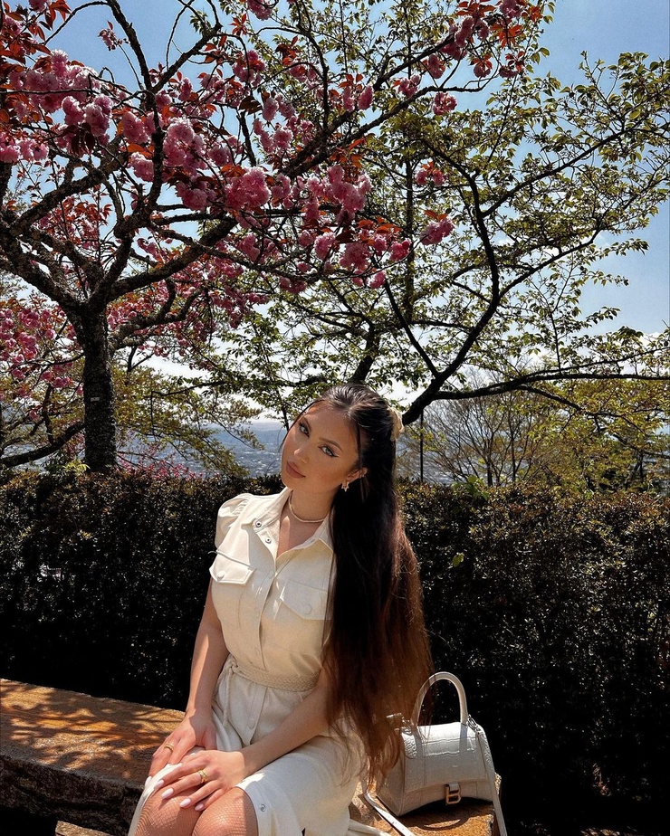 Nicoleta Bezer image