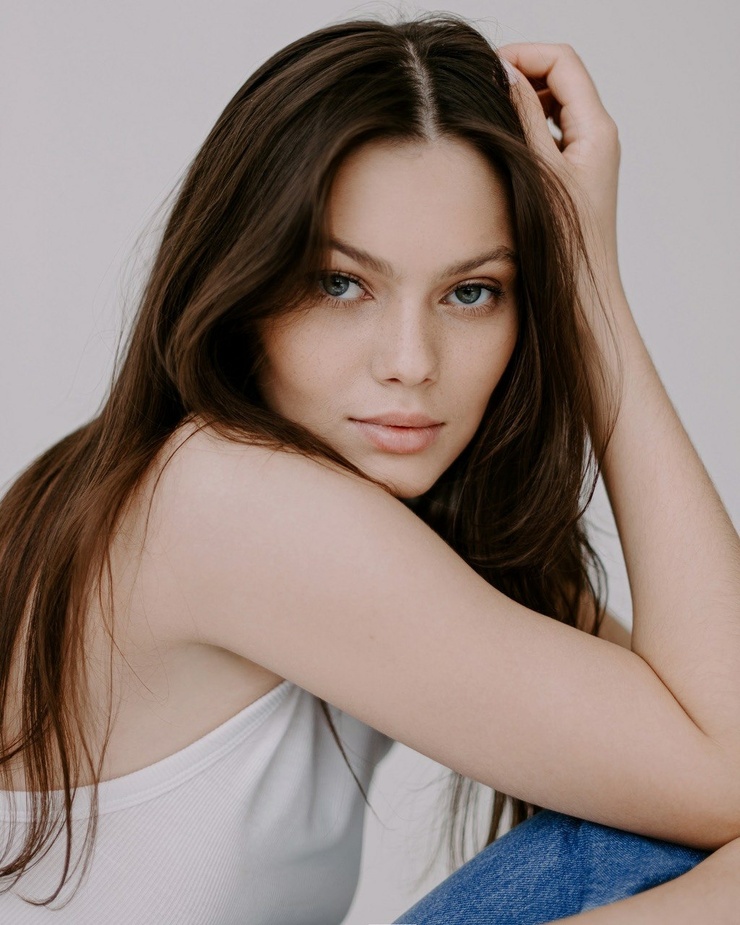 Image of Eliza Bezhan