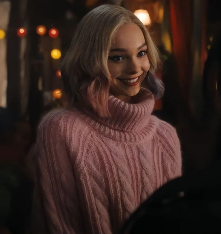 Picture of Emma Myers