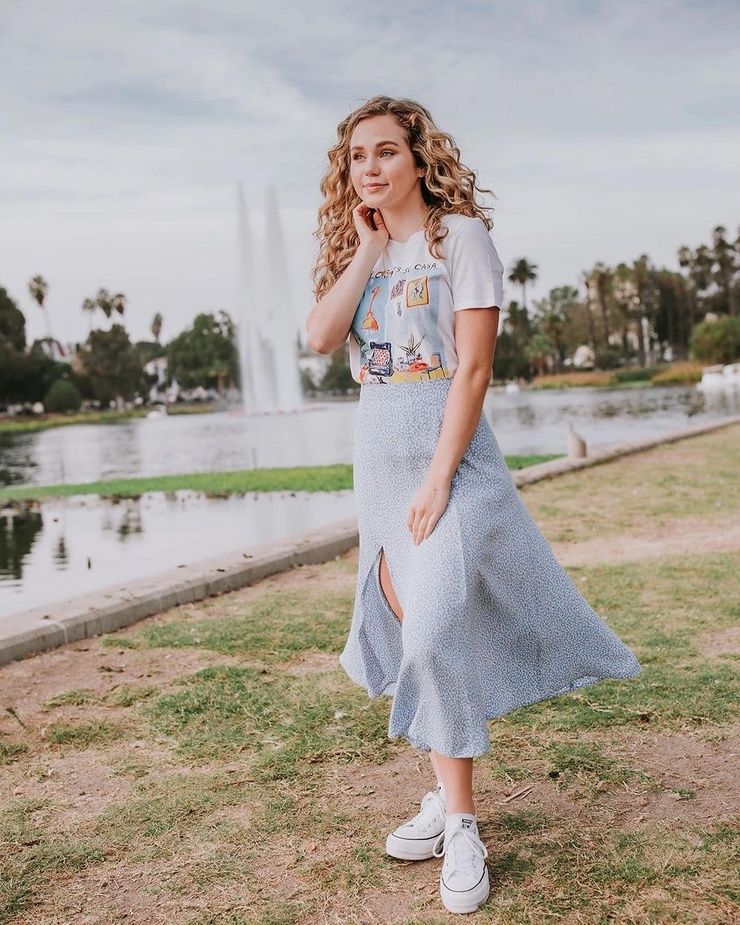 Picture of Brec Bassinger