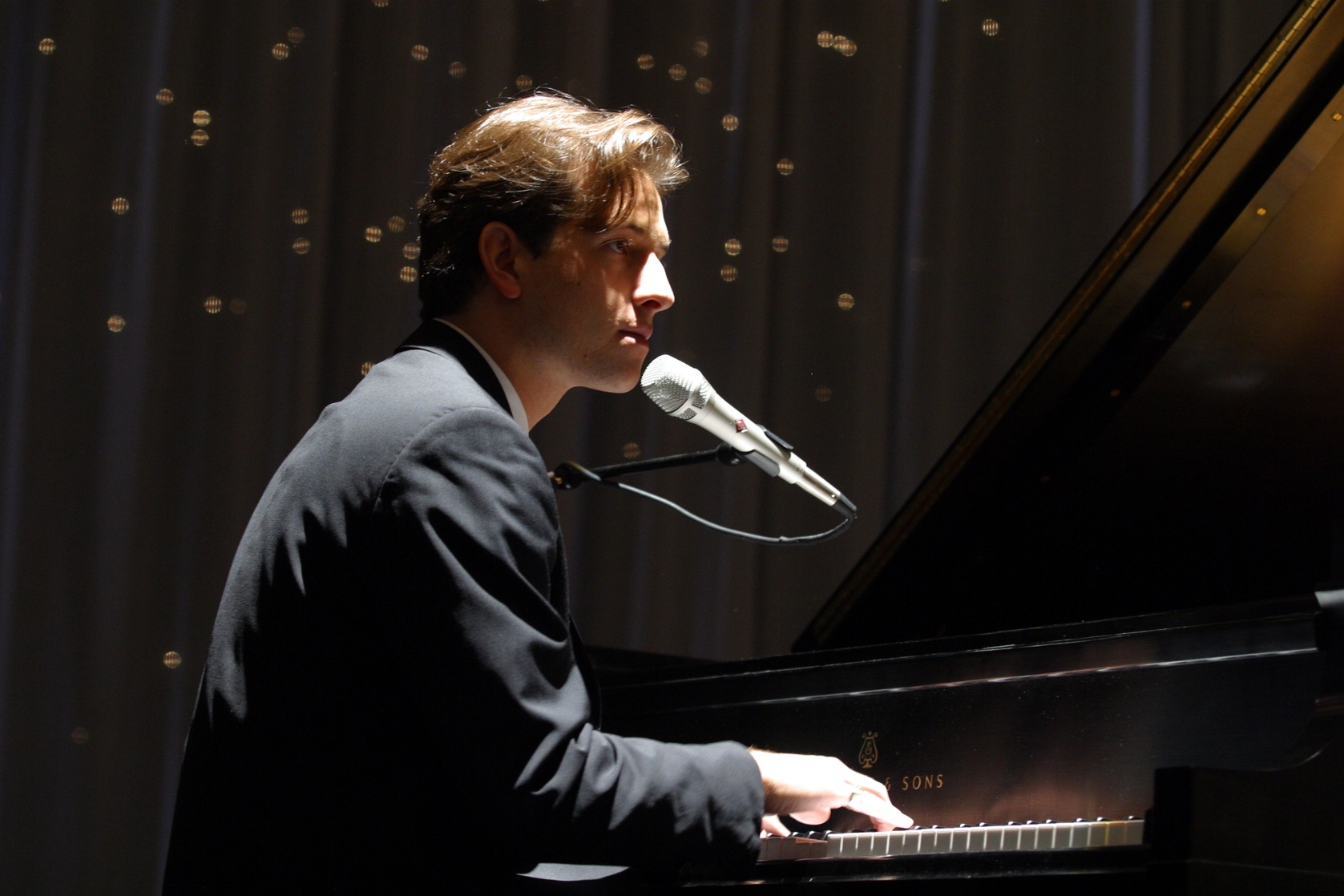 Image of Peter Cincotti