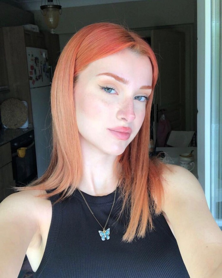 Picture of Lay Tugce