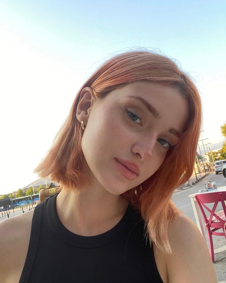 Picture of Lay Tugce