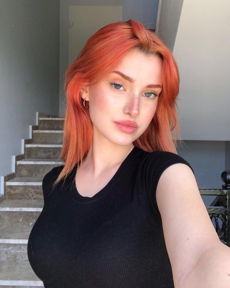 Picture of Lay Tugce