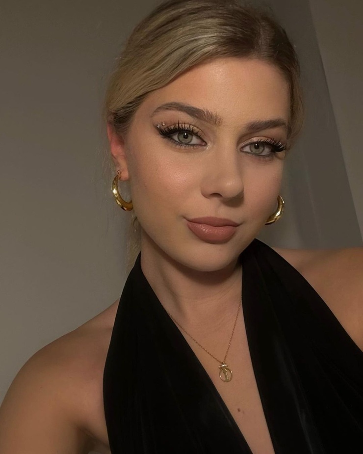 Picture of Irem Rodoplu