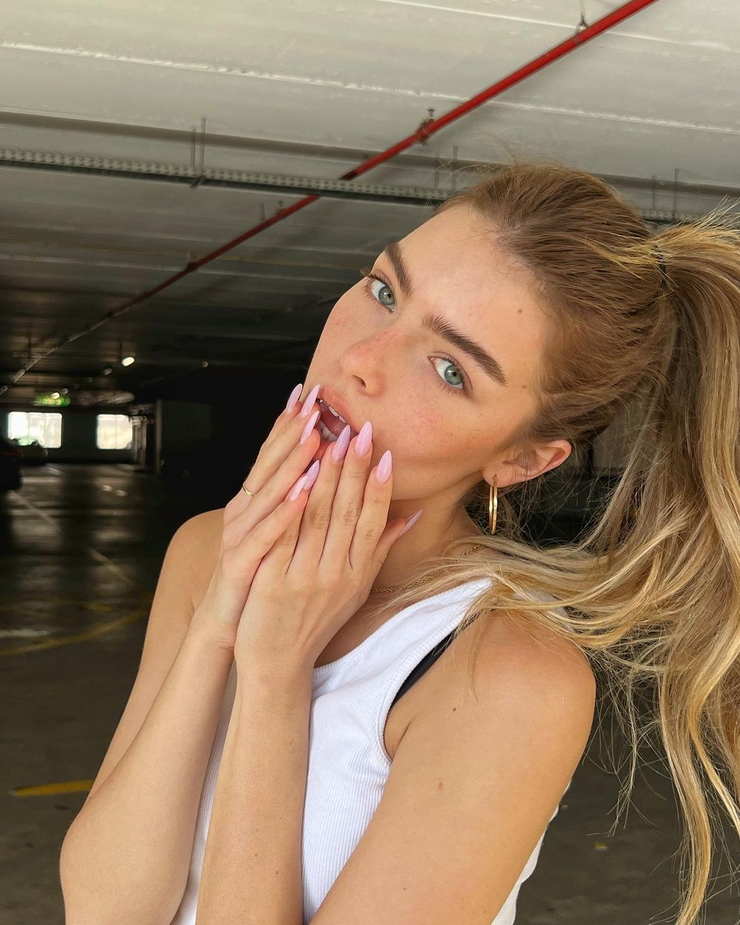 Picture of Noya Miller