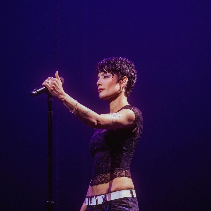 Picture of Halsey