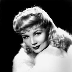 Picture of Veda Ann Borg