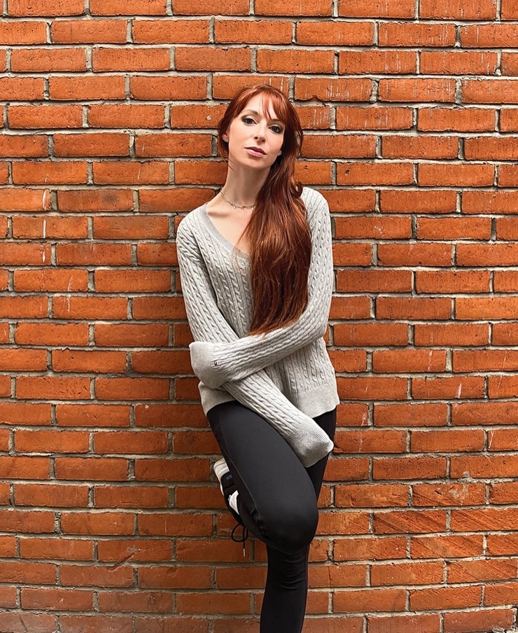 Picture of Lisa Foiles