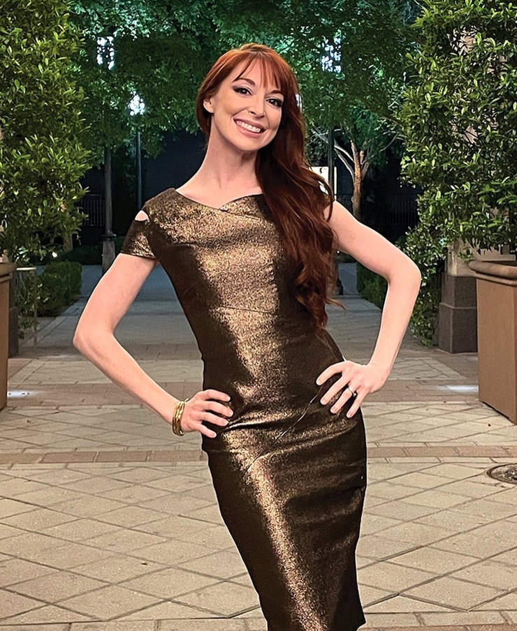 Picture of Lisa Foiles