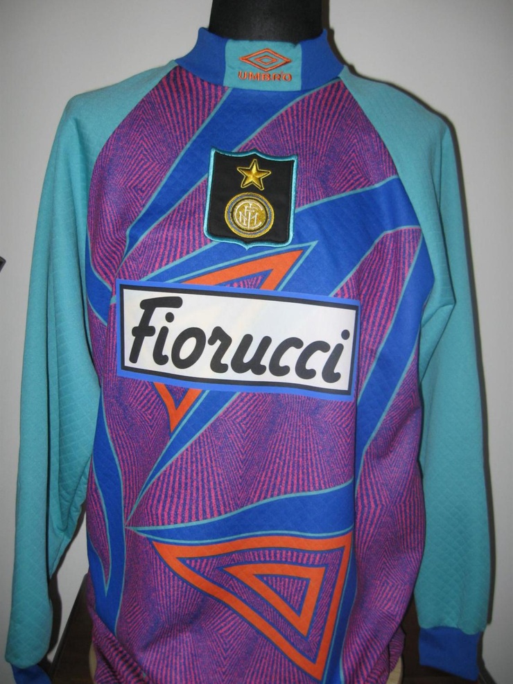 inter-milan-1994-95-gk-kit/