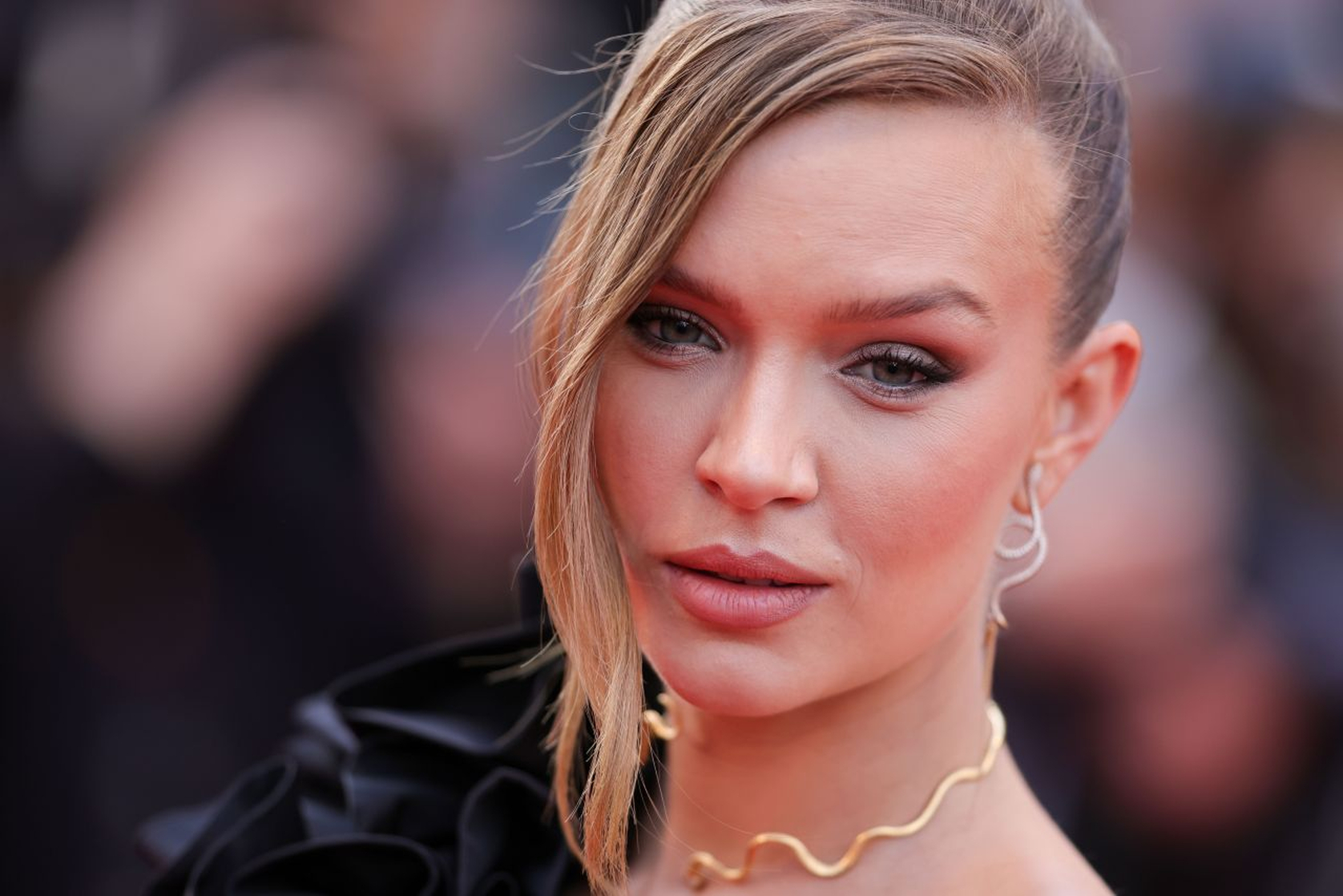 Josephine Skriver picture