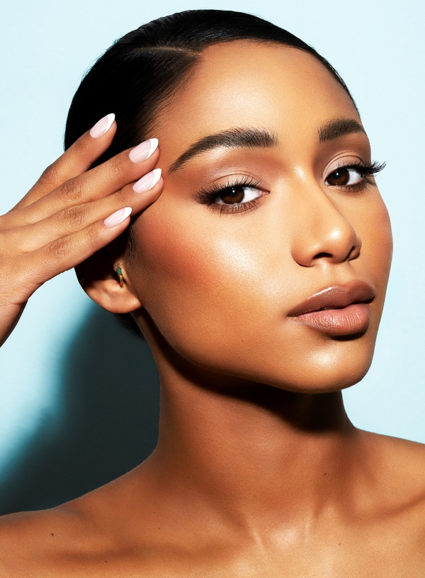 Picture of Ally Rossel