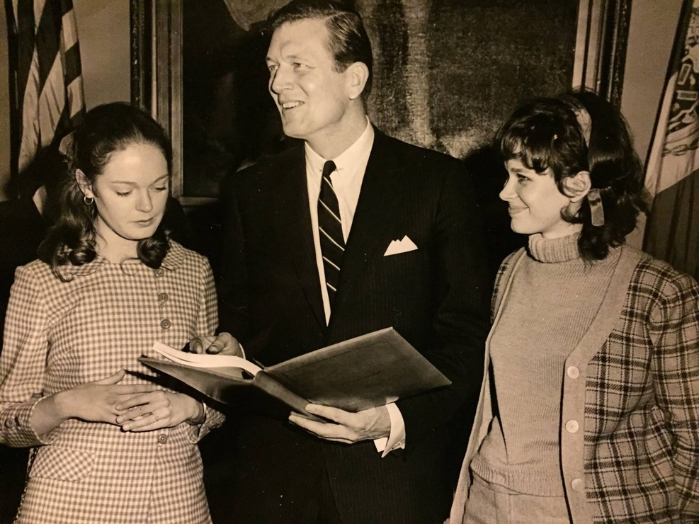 Picture of Elizabeth Hartman