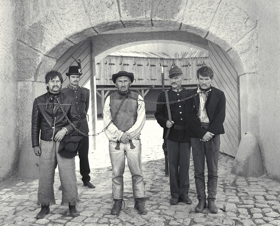 The Round-Up picture