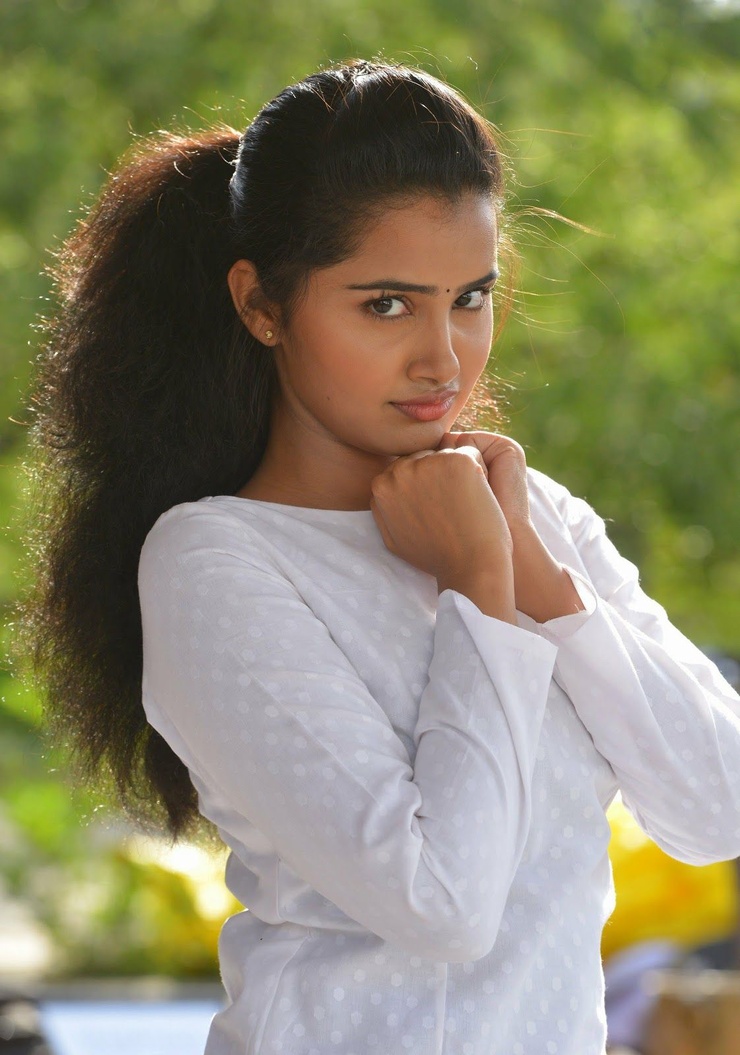 Picture of Anupama Parameswaran