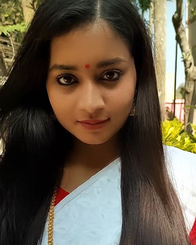 Picture of Disha Ghosh