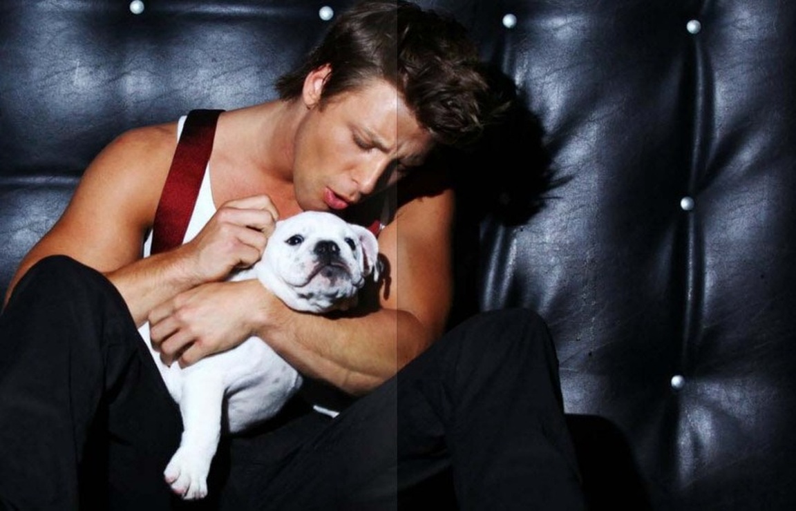 Picture of Mitch Hewer