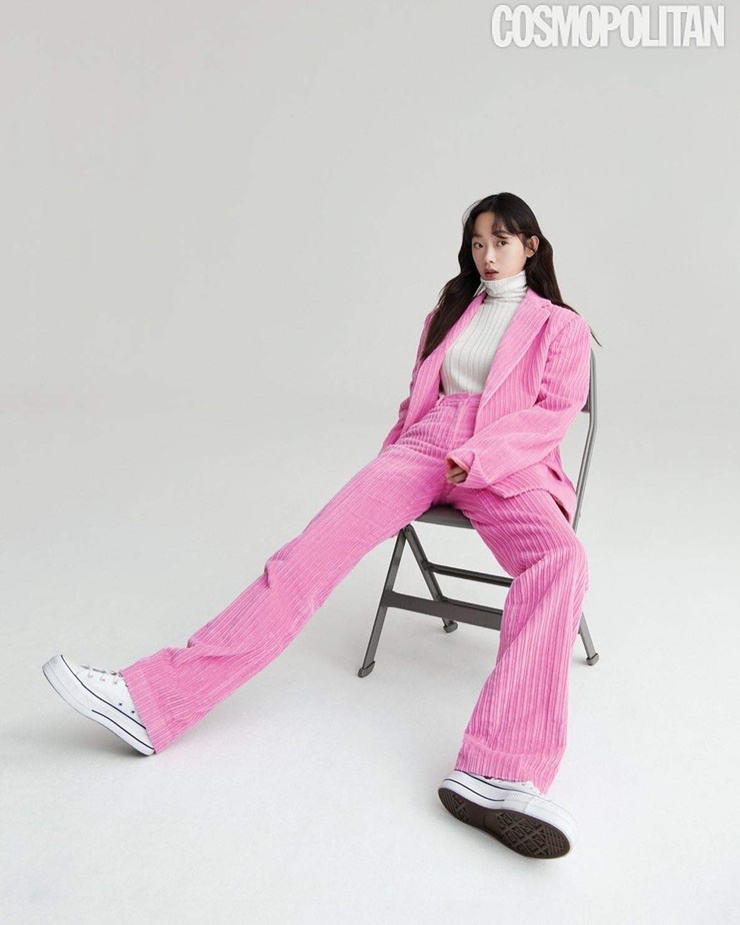 Picture of Lee Yoo-mi